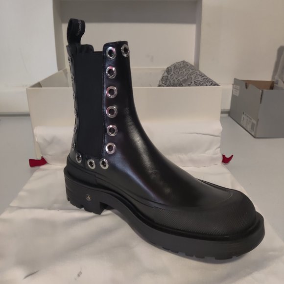 Alexander McQueen | Shoes | Nib Alexander Mcqueen Mens Leather Chelsea ...